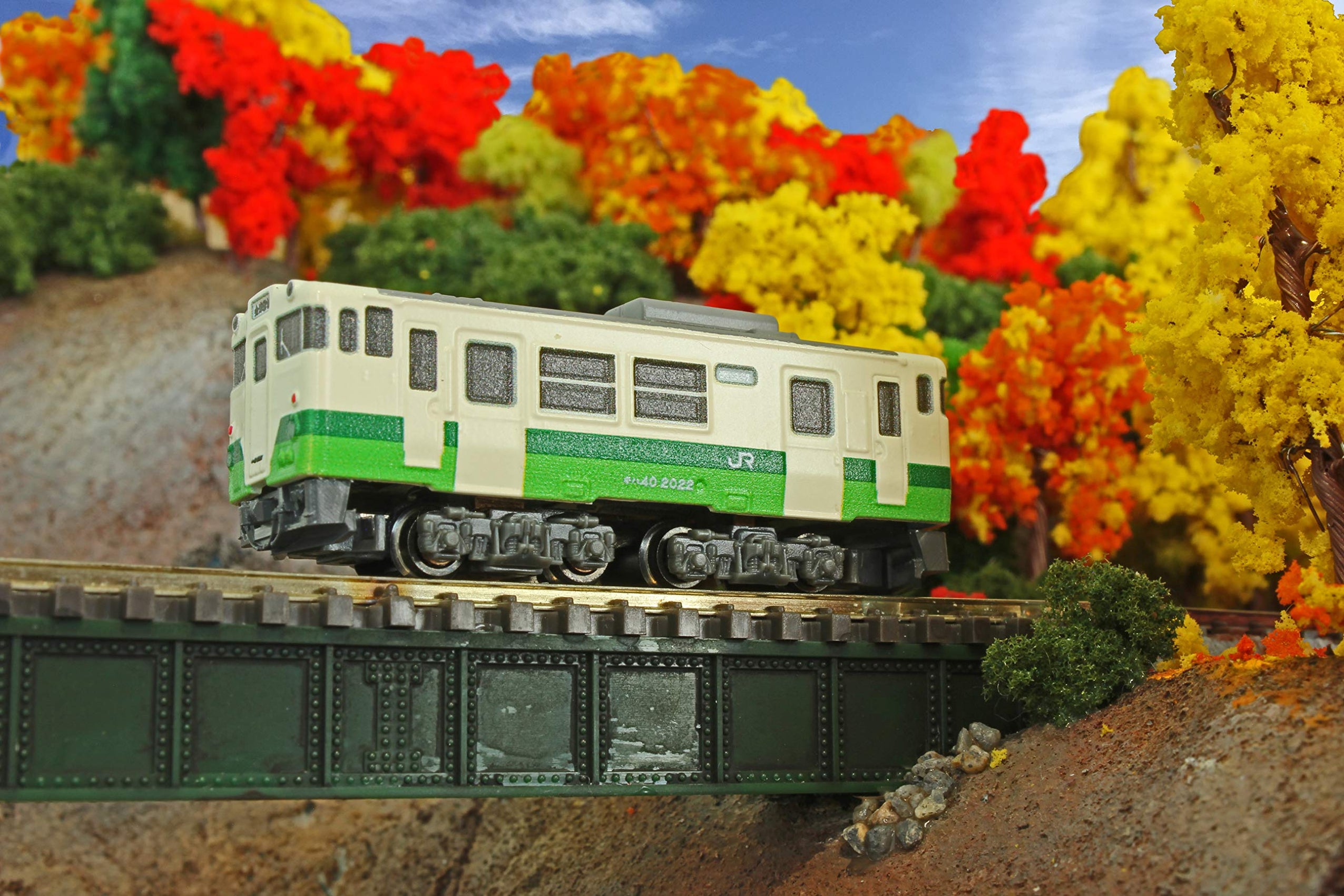 Rokuhan Z Gauge Shorty Kiha 40 Tohoku Regional Diesel Railway Model Ca